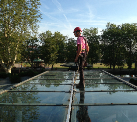 Ligne de vie à rail pour sécuriser vos travaux en hauteur - Altius